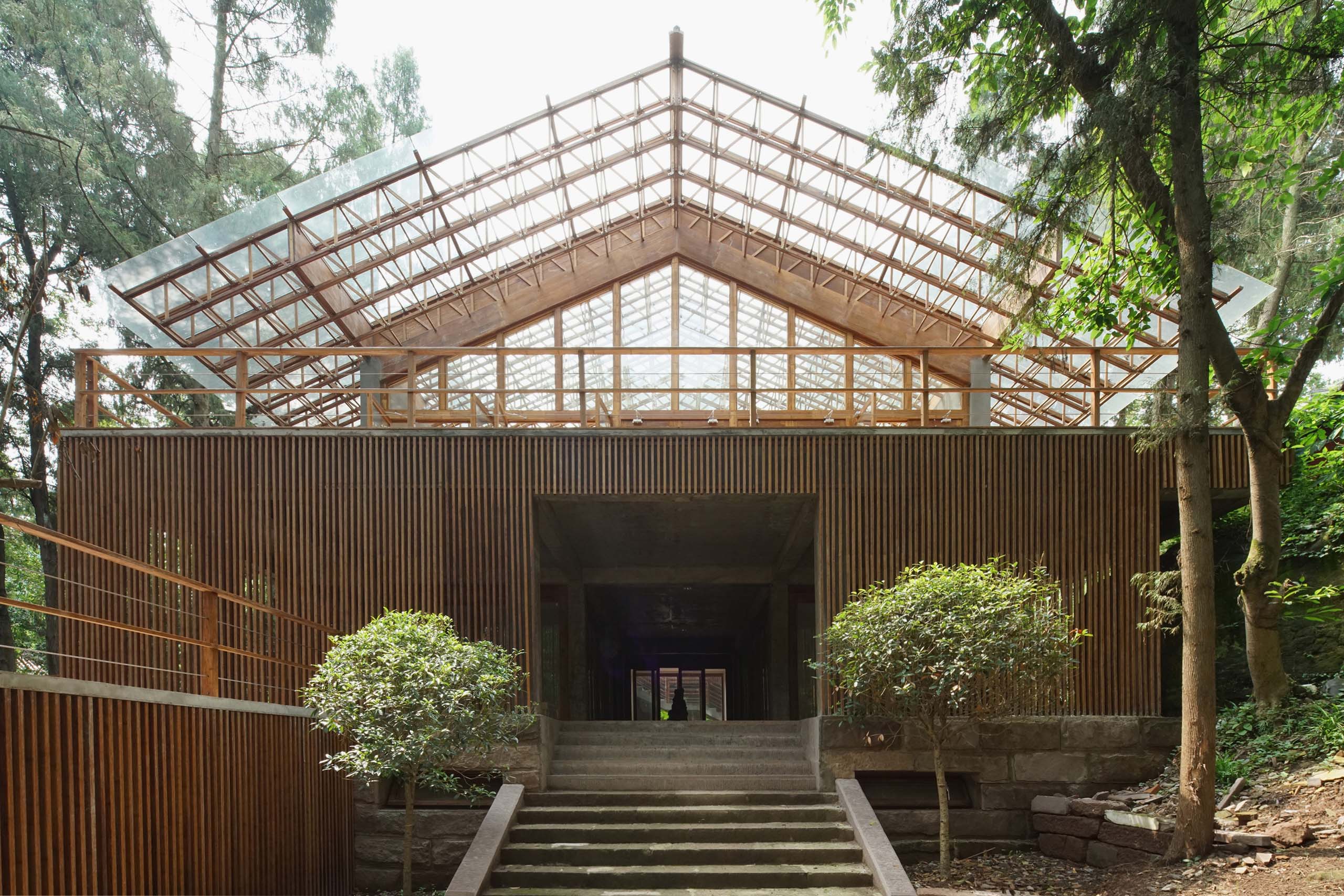 Zen Centre, Baoguosi Buddhism Temple - C3GLOBE