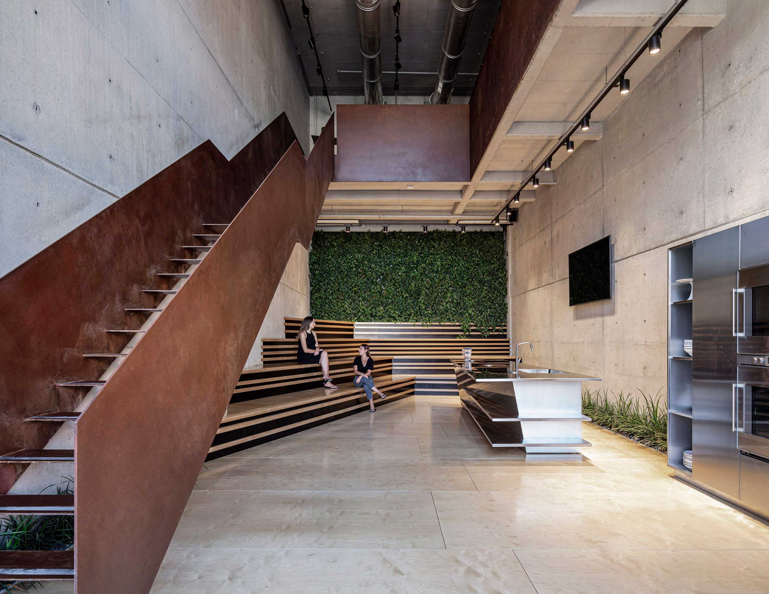 OIG Showroom and Demo Hall - C3GLOBE