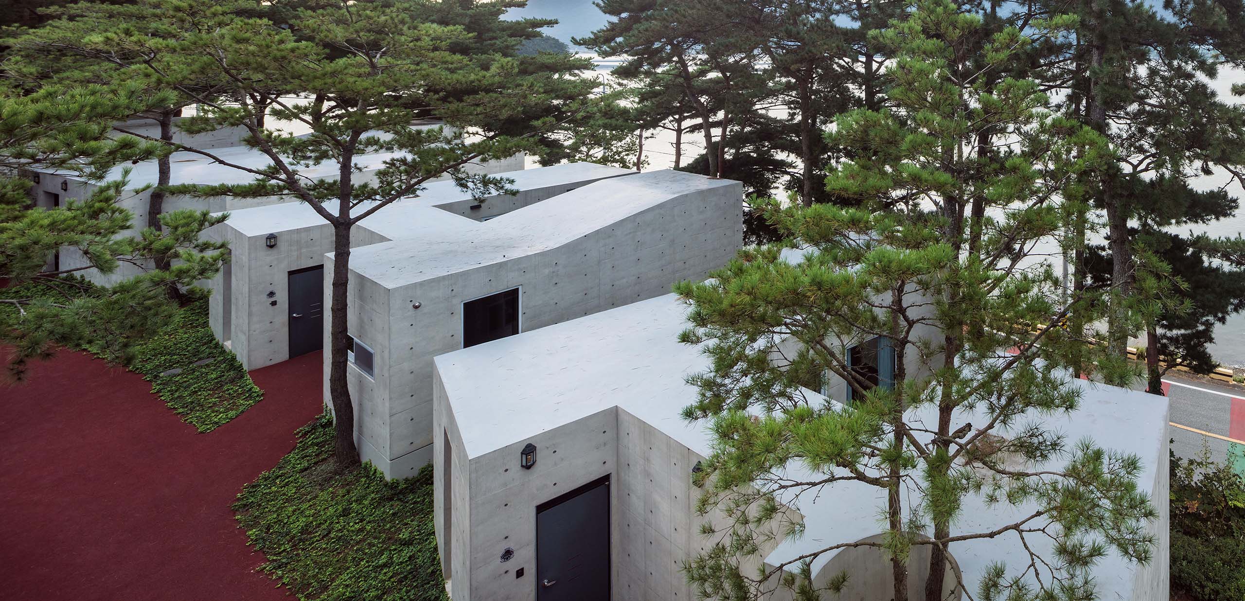 Merry Monarch Marina Club - C3GLOBE