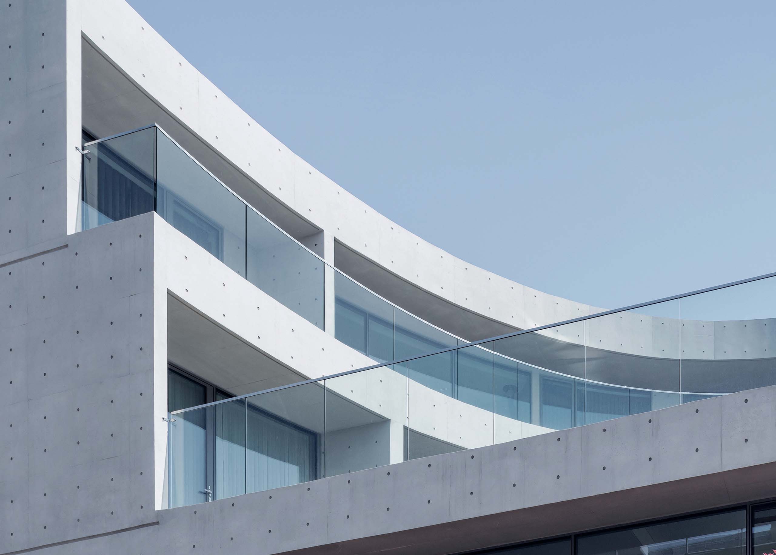 Curve House - C3GLOBE