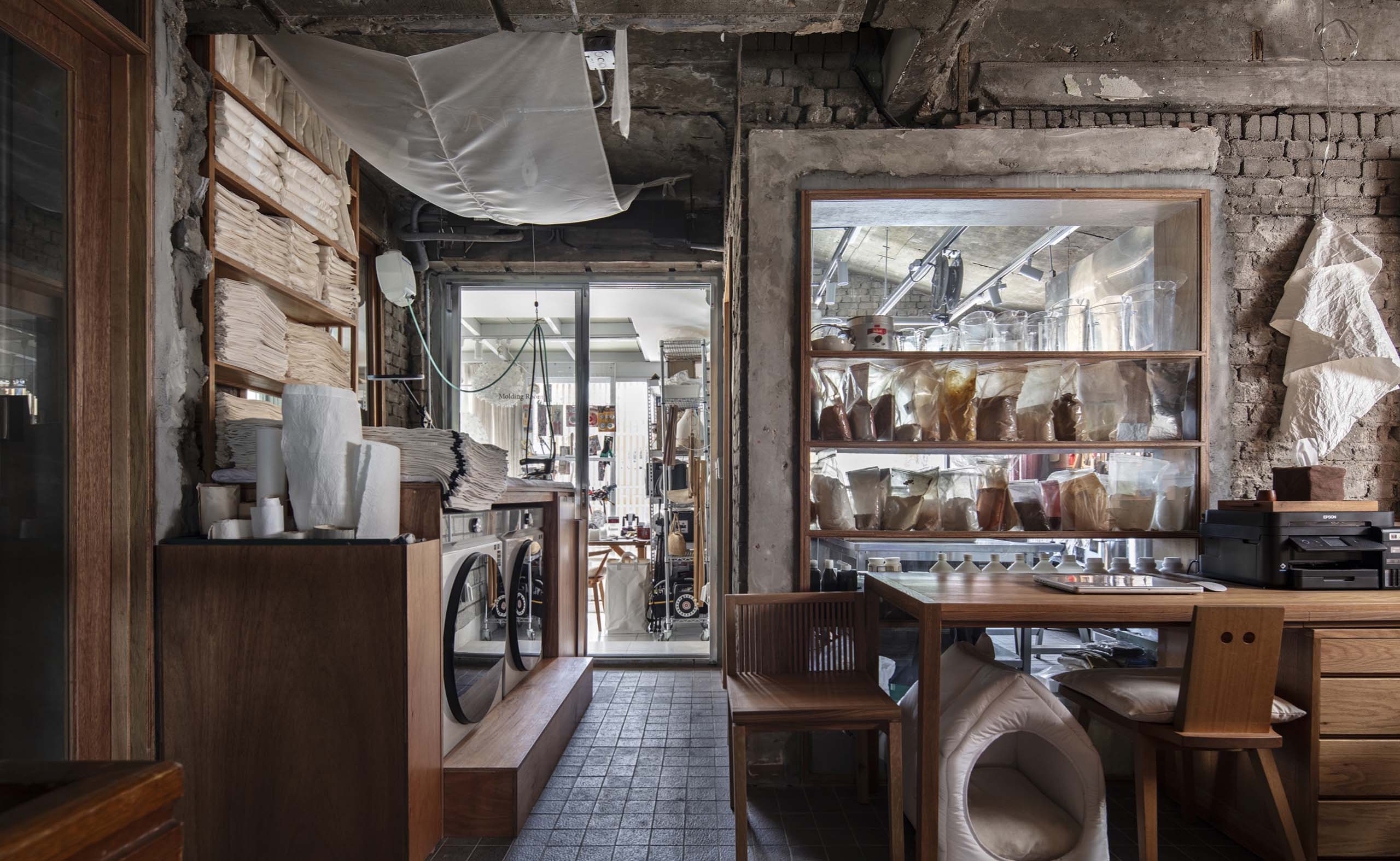 Kosomi Studio - C3GLOBE