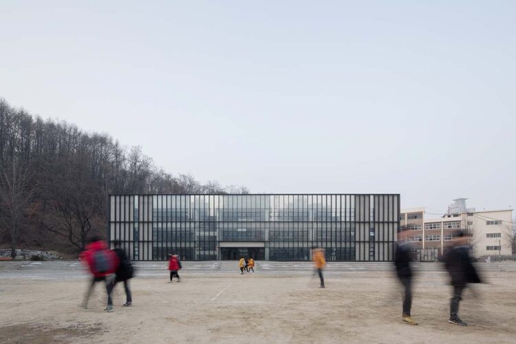 Donghwa Triangle School - C3GLOBE
